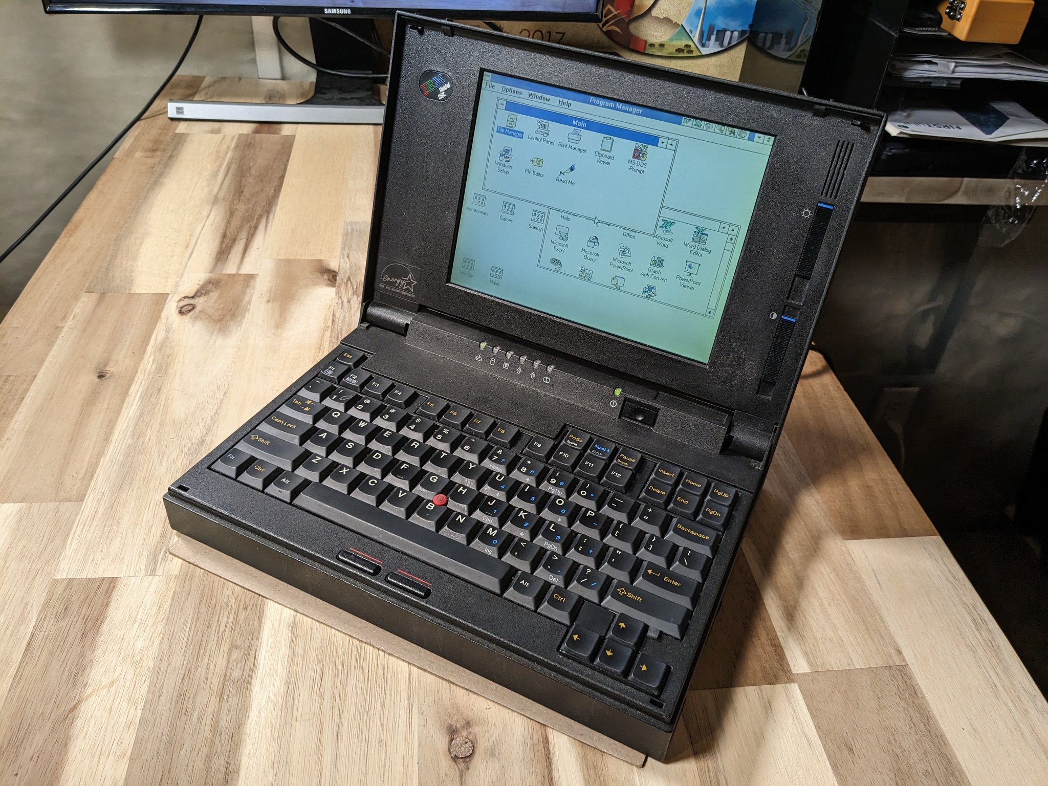 ThinkPad 350 / 350C | 瑞邦电脑